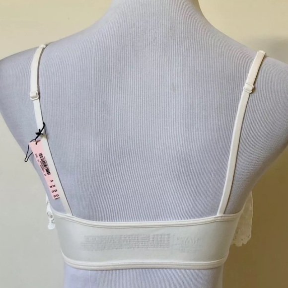 Victoria's Secret | Intimates & Sleepwear | 222victoria Secrets Lace ...